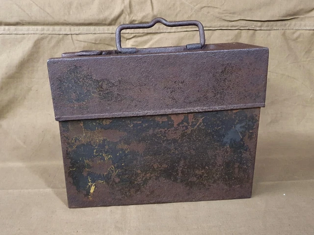 ORIGINAL WWII WW2 Relic German MG-13 Ammo Box / Case £107.36 - PicClick UK