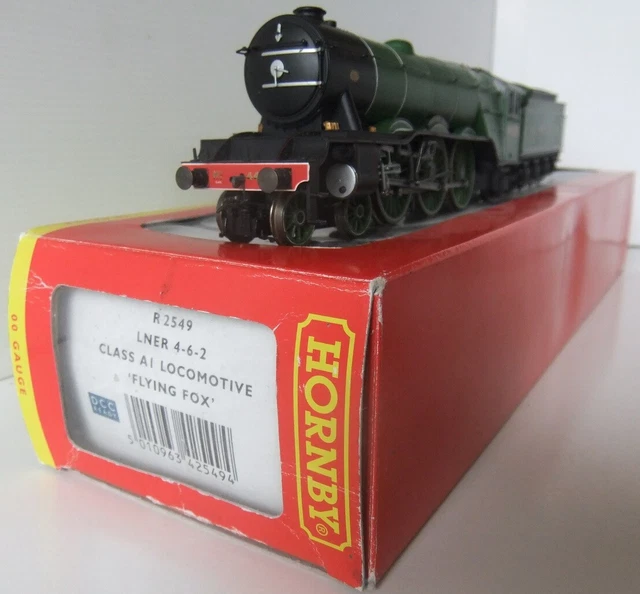 HORNBY R2549 LNER 4-6-2 A1 Loco and Tender 4475 'FLYING FOX' (Boxed ...