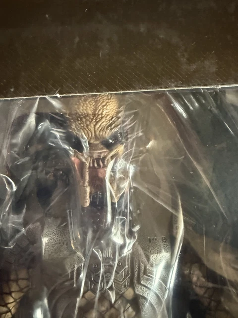 HOT TOYS MMS325 Elder Predator AVP 1/6 Scale Figure New Sealed $741.80 - PicClick CA