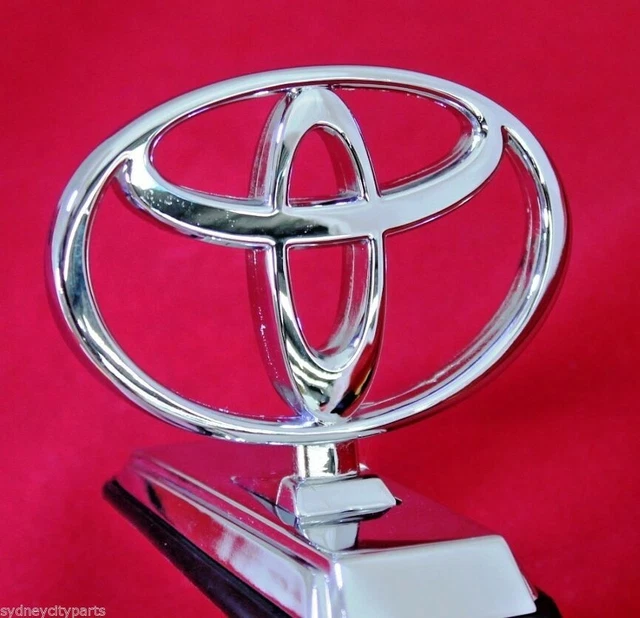TOYOTA LANDCRUISER 70 Series Bonnet Badge Hood Emblem 1990-2012 New ...
