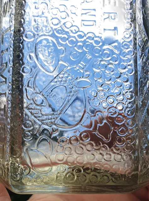 NICE 1950S 26OZ BROOKES LEMOS LIMITED + MAN RUNNING WITH CORDIAL BOTTLE ...