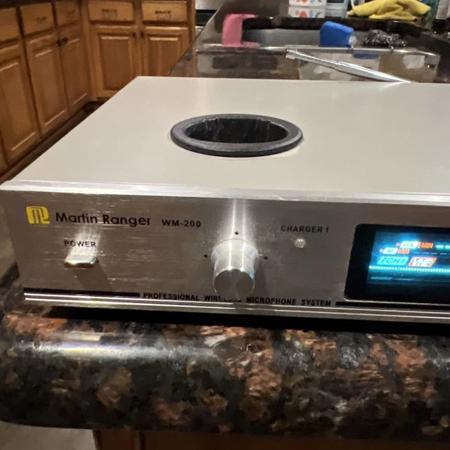 MARTIN RANGER WM-200 Professional Wireless Microphone Receiver $15.00 ...