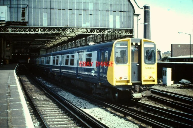 PHOTO BREL (York) Class 508/0 Standard Mkii Inner-Suburban 750V Dc 3Rd ...