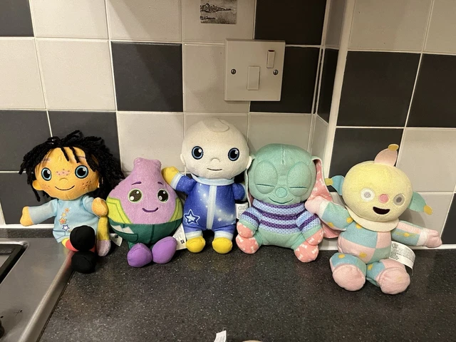 CBEEBIES MOON AND Me Plush Bundle Dibillo, Colly, Pepi, Nana & Onion 8 ...