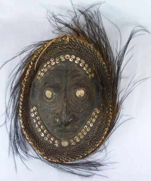 C.1900'S PAPUA NEW Guinea Sepik River Turtle Shell Tribal Mask £185.00 ...