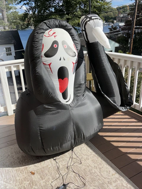 5 FT TALL Ghost Face Scream Airblown Inflatable Halloween lawn decor ...
