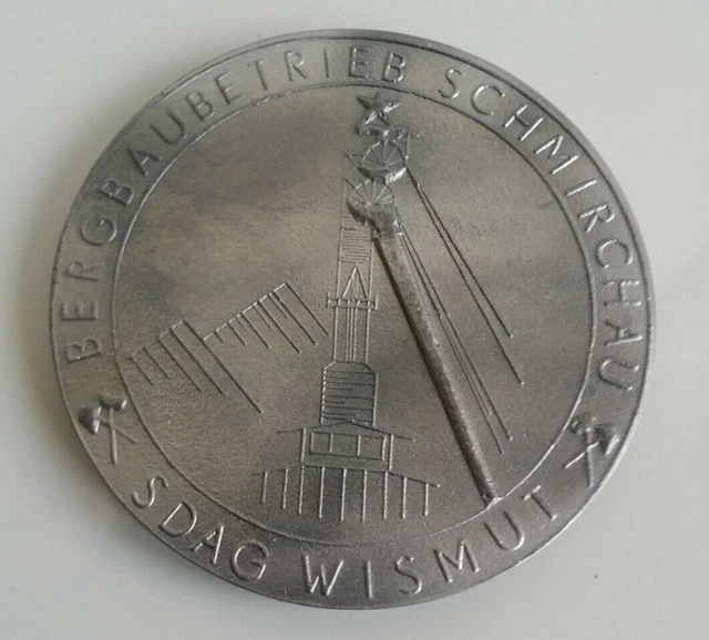 ORDEN MEDAILLE EHRENZEICHEN DDR SDAG Wismut Dachbodenfund alt ... ORDEN MEDAILLE EHRENZEICHEN DDR SDAG Wismut Dachbodenfund alt ...
