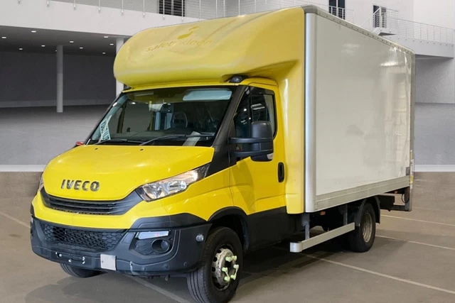 IVECO DAILY 70C 18 Hi-Matic Auto TRW MWB Euro6 BOX WITH TAIL LIFT £ ...
