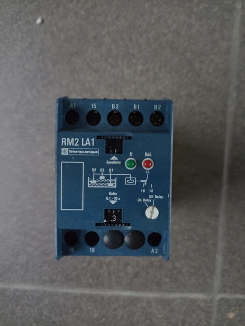 LIQUID LEVEL CONTROL relay Telemecanique RM2-LA13M /#F W0CH 3804 £189. ...