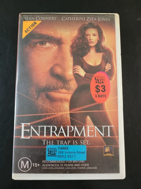 ENTRAPMENT - VHS Sean Connery Catherine Zeta Jones EUR 10,81 - PicClick FR