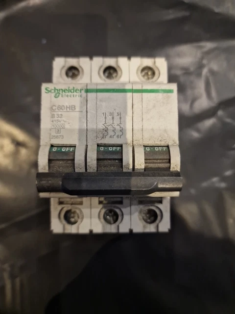SCHNEIDER MCB 32 Amp Triple Pole 3 Phase Type B 32A C60HB332 25873 £15.99 - PicClick UK