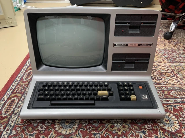 RADIO SHACK TRS-80 Model iii 3 Vintage Computer PC Retro As-is ...