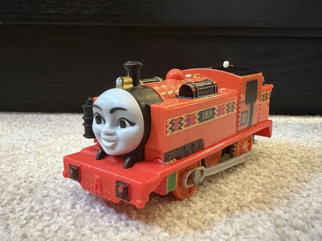 NIA THOMAS & Friends TrackMaster Train Motorized WORKING 2013 £5.99 ...