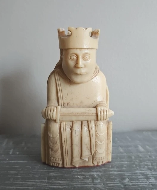BRITISH MUSEUM BMPL Replica Isle of Lewis Chess Piece King 4" Medieval ...