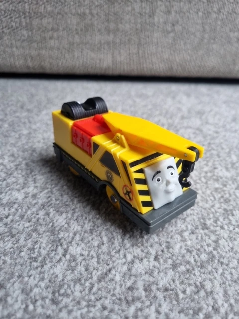 THOMAS THE TANK engine trackmaster trains Kevin Amazing Condition £15. ...