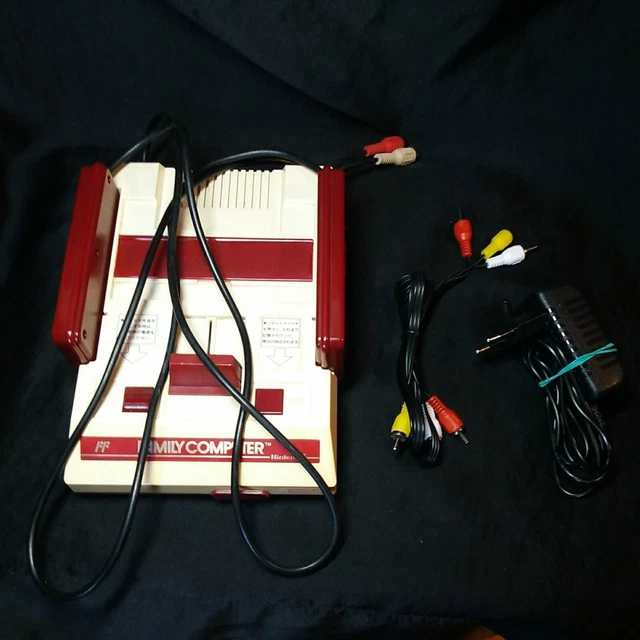 NINTENDO FAMILY COMPUTER Famicom + Mod AV/RCA + Cables EUR 75,00 ...