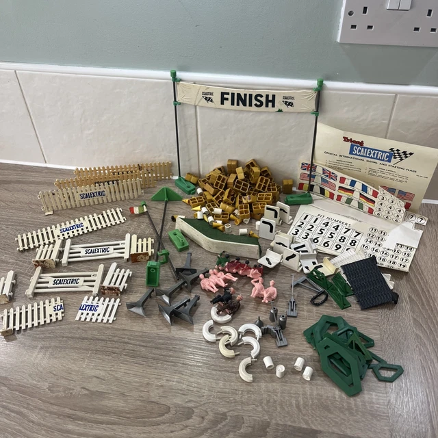 VINTAGE SCALEXTRIC 1960S Tri Ang Trackside Accessories - All Used On A ...