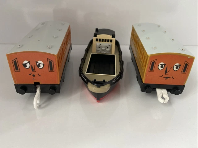 TOMY TRACKMASTER THOMAS The Tank Engine & Friends Trucks & Bulstrode ...