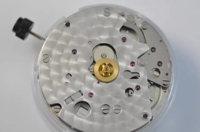 OMEGA MONTRE CHRONOGRAPHE Mouvement Cal. 3220 Speedmaster Réduit ...