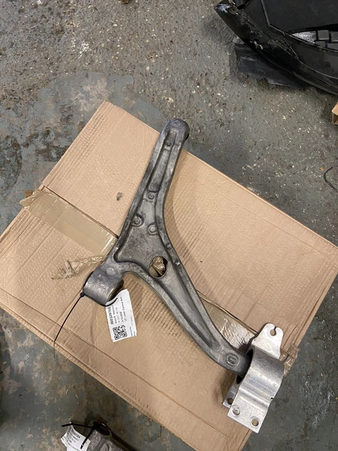 GENUINE MERCEDES WISHBONE A B Class W177 W247 Left Front A2473331500 ...
