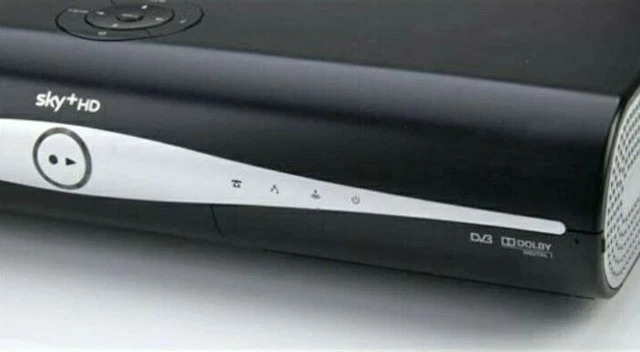 SKY PLUS + HD (DRX890) DVB Freeview, Digital Satellite Set-Top TV Box ...