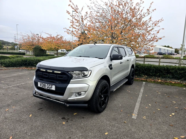 FORD RANGER LIMITED 4X4 Silver Pickup Truck 3.2 automatic + Canopy ...