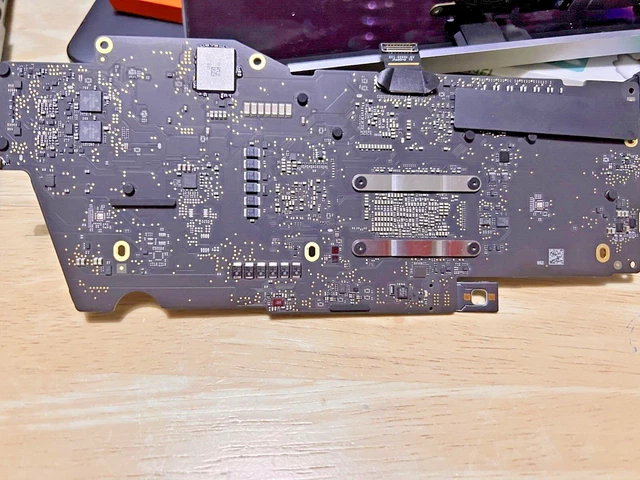 APPLE MACBOOK PRO A2338 13 Inch 2020 M1 Logic Board 8/256GB + Touch £67 ...