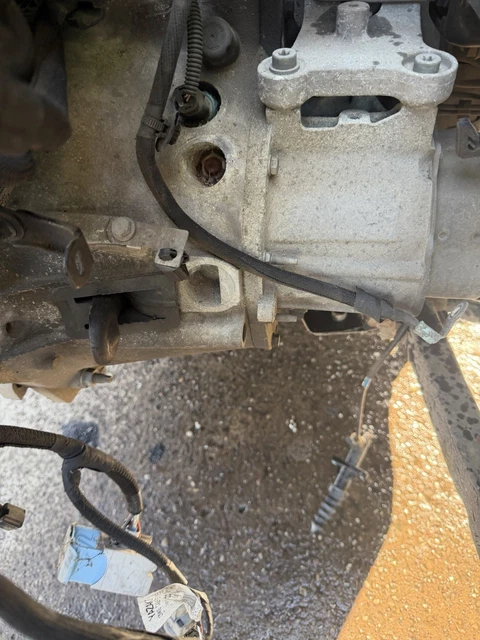 CITROEN C3 PICASSO 1.6 hdi five speed manual gearbox 20ET17 10-16 £200. ...