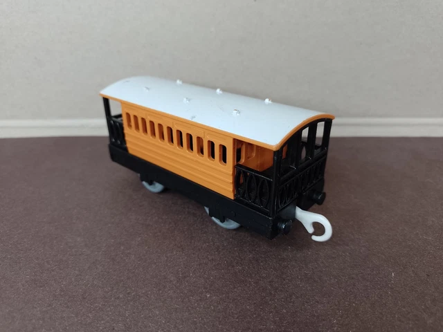 HENRIETTA - TOMY Trackmaster - Thomas And Friends £6.99 - PicClick UK
