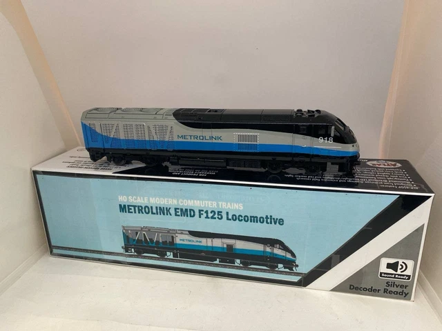 HO SCALE METROLINK F125 Loco with ESU Loksound custom, LEDS, figure ...
