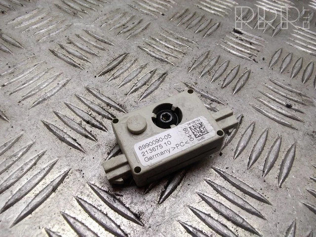 MINI COOPER R56 699009005 Amplificateur d'antenne Bootlid 1.40 Petrol ...