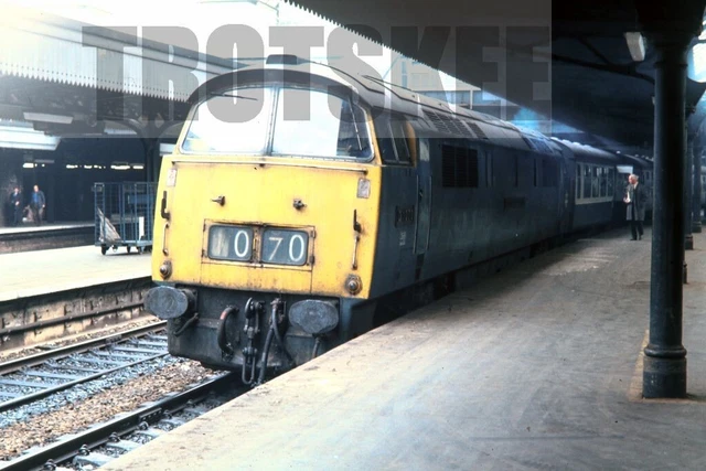 35MM SLIDE BR British Railways Diesel Loco Class 52 D1070 Paddington 1976 Orig £4.39 - PicClick UK
