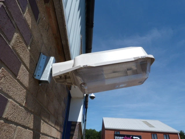 70W SODIUM STREET light WRTL Philips 2600 street lighting sodium £90.00 ...