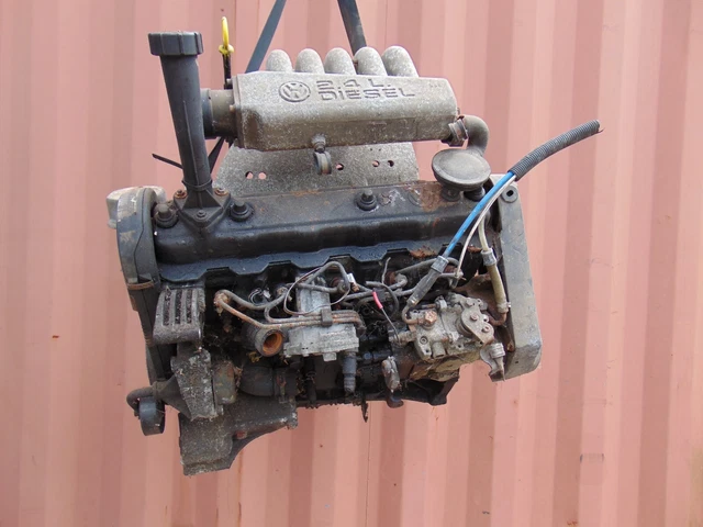 VW TRANSPORTER 2.4 engine AAB Diesel T4 91-03 Spares or repairs + Pump ...