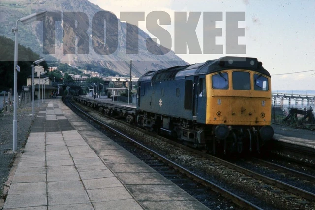 35MM SLIDE BR British Rail Diesel Loco Class 25 25307 Penmaenmawr 1980 ...