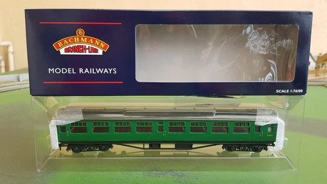 BACHMANN OO GAUGE 34-529 63ft Bulleid Corridor 2nd Open Coach, S105S ...