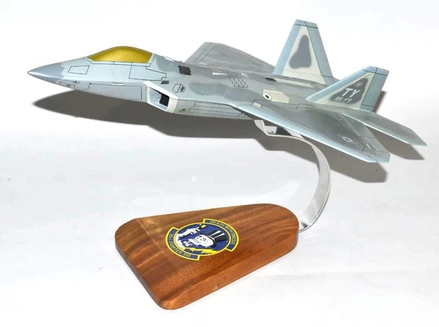 USAF LOCKHEED BOEING F-22 Raptor 95th FS Tyndall AFB Desk Model 1/48 SC ...