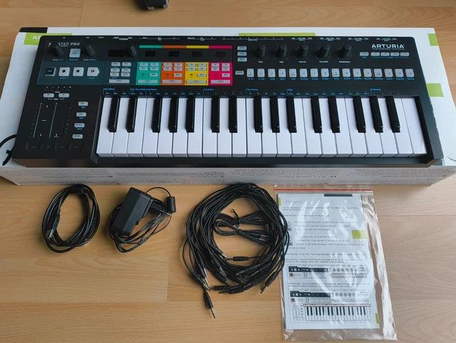 ARTURIA KEYSTEP PRO Black Edition - Keyboard-Controller/Step-Sequencer ...