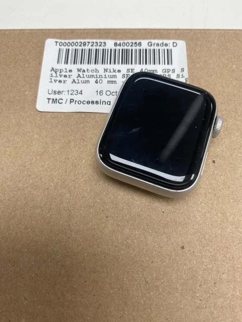 APPLE WATCH SE 40mm Silver Aluminum Case Black Smart Watch Ios Apple ...