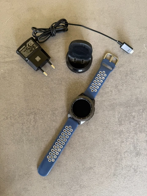 SAMSUNG GALAXY WATCH SM-R810 42mm Cassa Midnight Black, Cinturino Nero ...