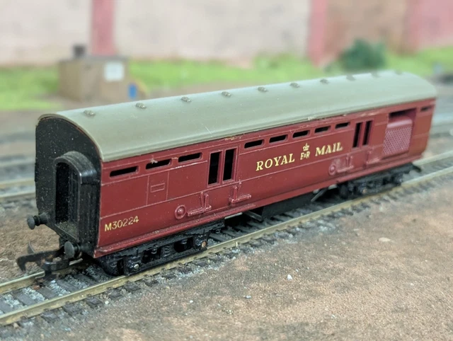TRIANG ROYAL MAIL Coach M30224 OO Gauge £10.00 - PicClick UK