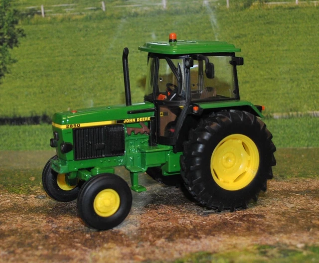 BRITAINS 1/32 JOHN Deere 2650 2Wd Tractor Conversion, Boxed £100.00 ...