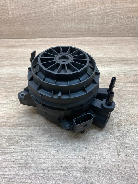 A0029907917 MERCEDES BENZ W213 Filtre Essence Pince Moteur OE EUR 78,19 ...