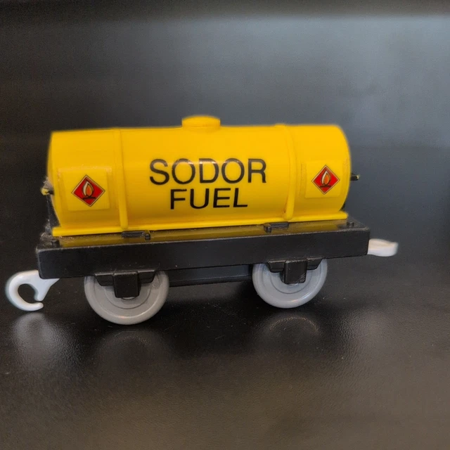 THOMAS THE TANK ENGINE, FRIENDS,TRACKMASTER TRAIN, SODOR FUEL Tank £5. ...