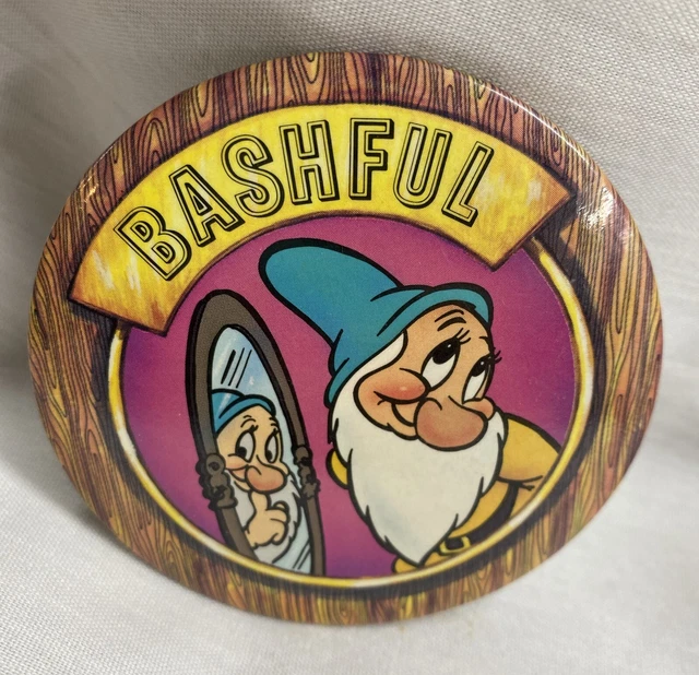 VINTAGE DISNEY SNOW White Dwarf Bashful Button 3” Pin back $5.00 - PicClick