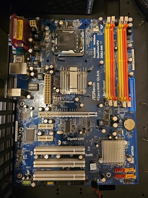 ASROCK 4 CORE 1600 GLan Socket LGA775 Motherboard Faulty £0.25 ...