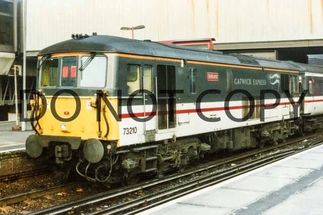UK DIESEL TRAIN Railway Photograph Of Class 73 73210 Loco. (Rm73-297) £ ...