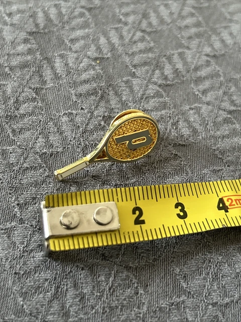 PIN'S ARTHUS-BERTRAND ROLAND Garros Raquette P 15 X 30 mm EUR 10,00 - PicClick IT