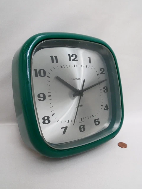 60/70S HANSON KITCHEN WALL CLOCK, Vintage GREEN PLASTIC, Retro AA ...