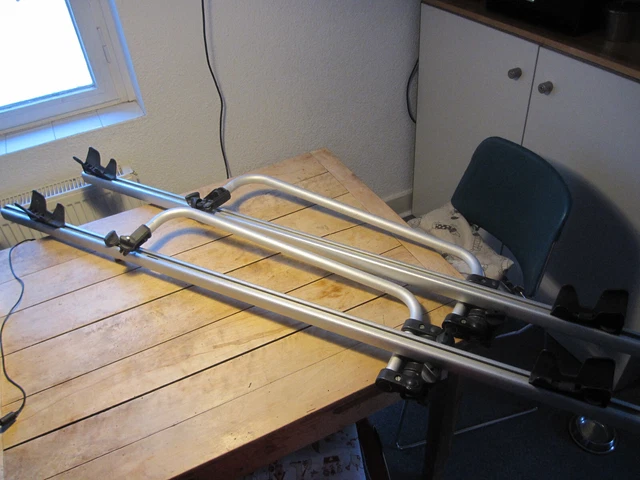 ZWEI ORIGINAL MERCEDES Benz /Orvis Fahrradträger Dachträger, Nr B6 684 8321 EUR 20,00 - PicClick DE